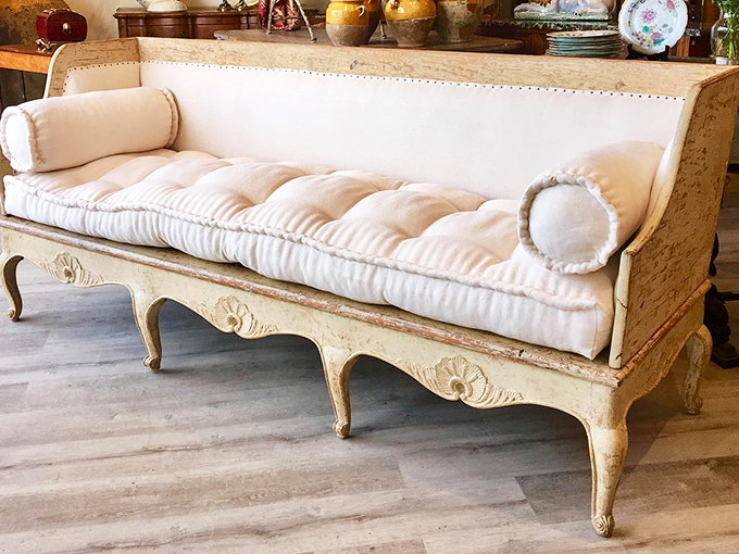 The kind of French daybed that makes you want to recline dramatically while someone feeds you grapes.
