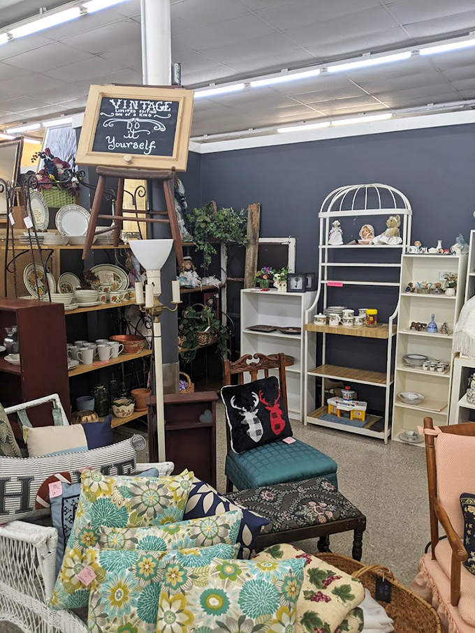 The "Vintage Do It Yourself" section proves that one person's outdated furniture is another's weekend Pinterest project waiting to happen.