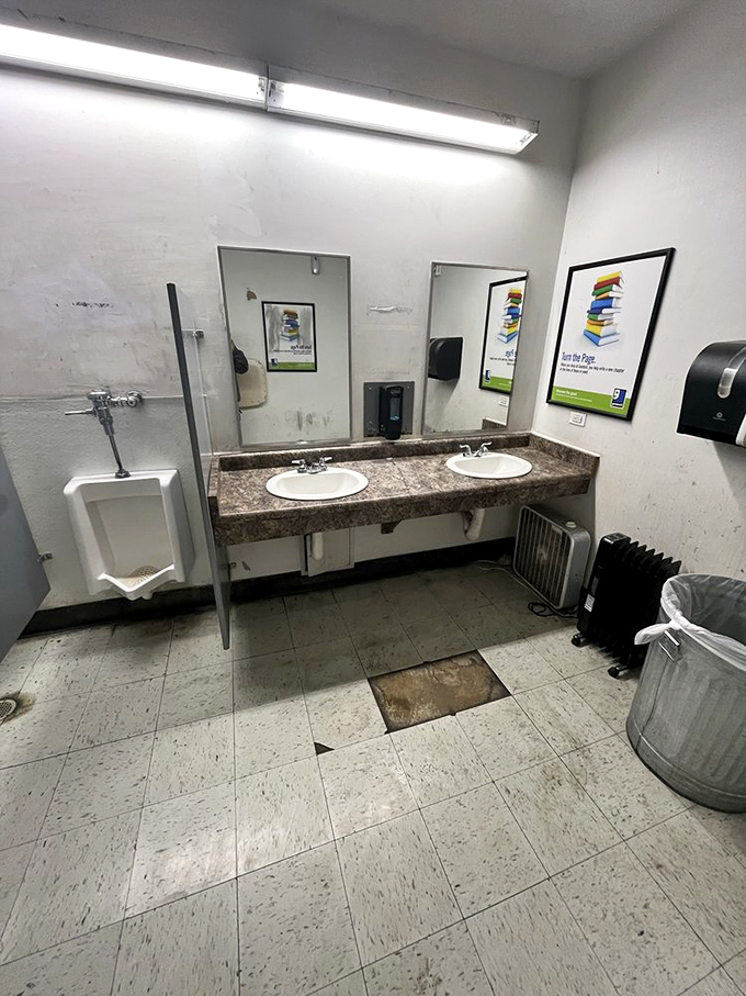 Not exactly five-star accommodations, but the utilitarian facilities remind you: you're here to hunt treasures, not pamper yourself.