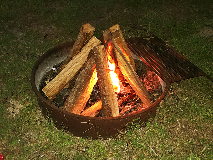 Primal entertainment system: fire edition. Nothing beats gathering around flames under a canopy of stars after a day of exploration.