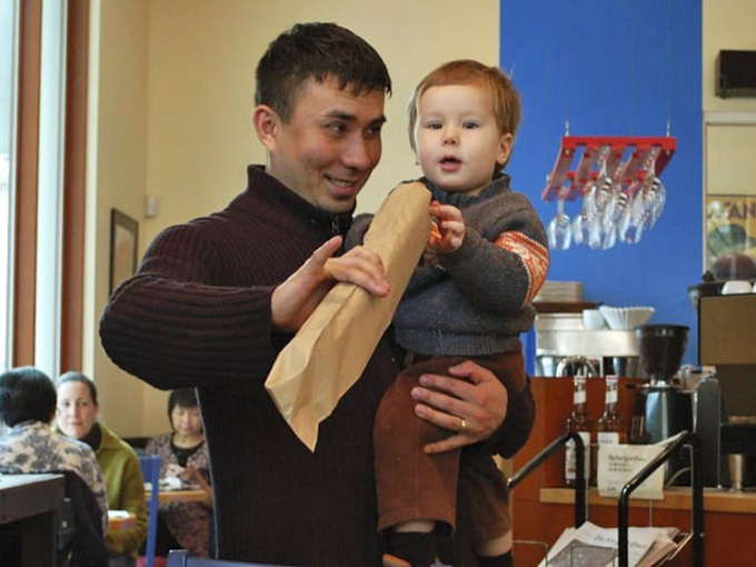 The bakery transforms into a community living room where strangers become friends over shared appreciation of gluten. That paper bag holds treasure more valuable than gold.