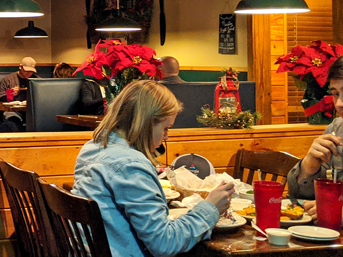 Real folks enjoying real food – no phones, just forks and the sound of satisfied sighs.