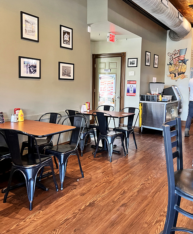 Industrial-chic meets comfort in this dining area where the only thing more satisfying than the decor is knowing a smashburger is heading your way.