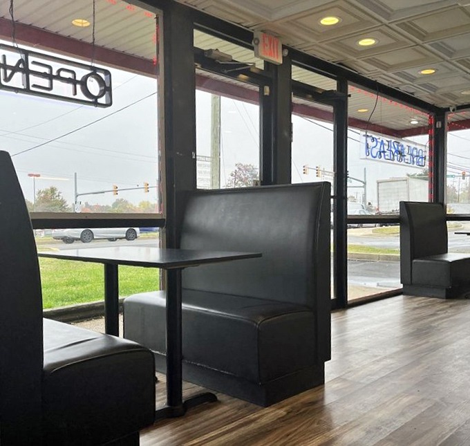 Black leather booths and large windows create the perfect stage for the main event&mdash;the food. Simplicity that lets the flavors take center stage.