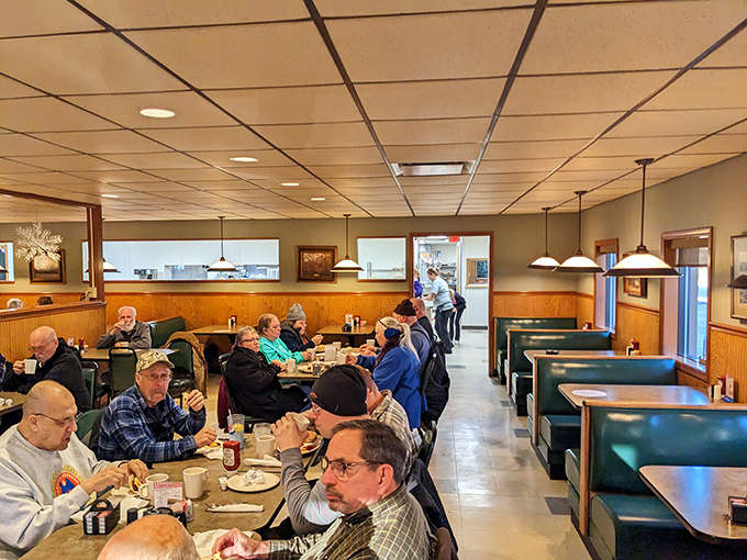 The dining area hums with the symphony of clattering silverware and neighborly chatter&mdash;the soundtrack to authentic American dining.