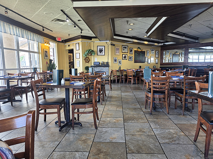 The dining room's thoughtful layout means you're never far from a window view&mdash;because pasta tastes better with a side of Pacific blue.