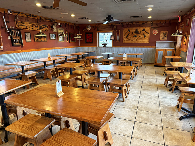 The dining room says "stay awhile" with its tool-adorned walls and wooden benches&mdash;a temple dedicated to the art of taking it easy.