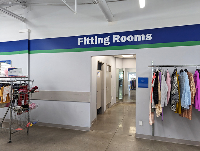 Even treasure hunters need fitting rooms&mdash;because that vintage blazer might look better on the hanger than on you.