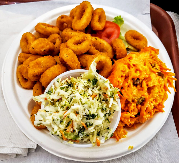 Golden rings of calamari that could make even The Sopranos forget about Sunday gravy.