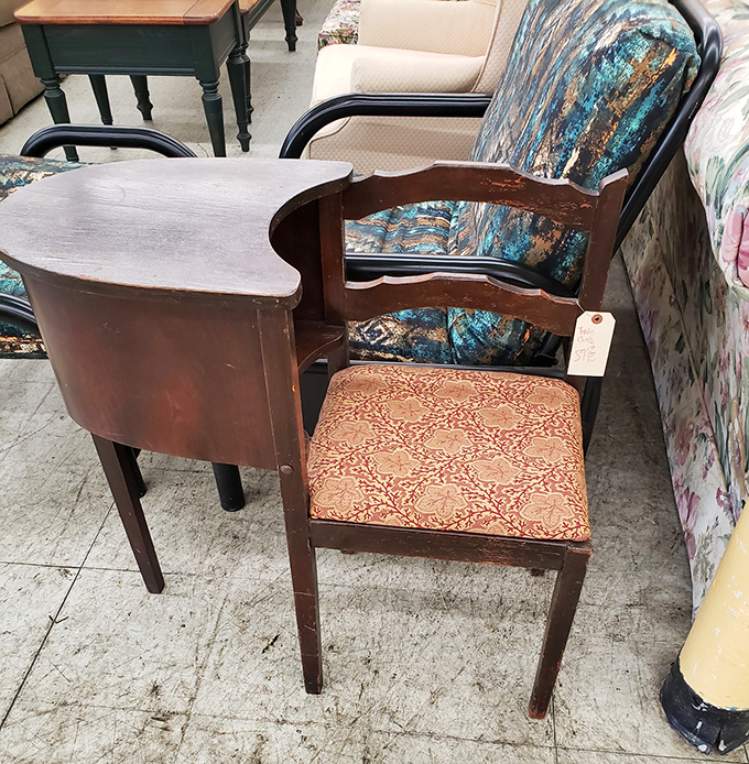 The gossip bench&mdash;that charming relic from when phone calls were events and multitasking meant talking while sitting.