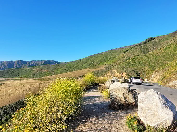 The kind of panorama that makes you forget about your phone's battery life as you snap the 47th "best view ever" of the day.