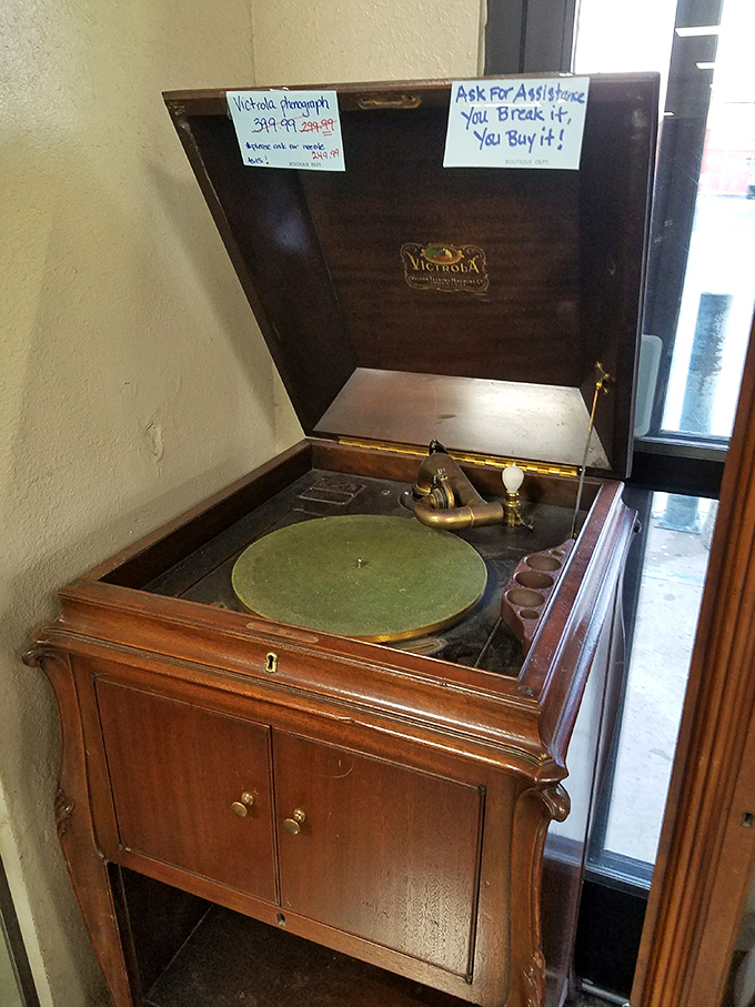 This Victrola phonograph isn't just an antique&mdash;it's a time machine waiting to spin tales from another era.