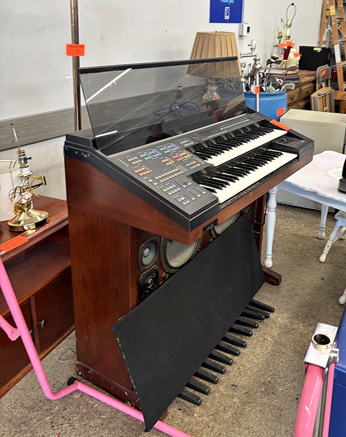 Not just any electronic keyboard&mdash;a full vintage organ complete with pedals. The perfect impulse purchase for anyone who's ever thought, "I could totally learn this."