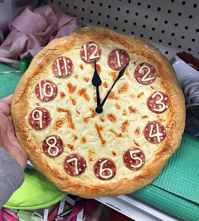 This pizza-themed wall clock proves that time flies when you're having fun with creative home decor.