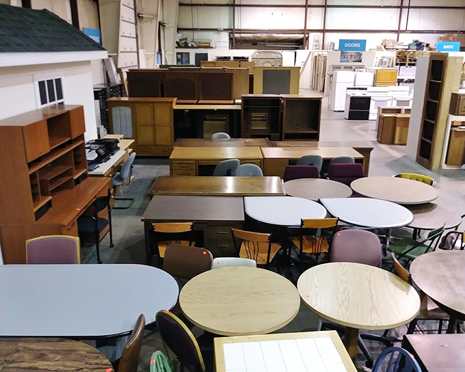 Table, table everywhere! From classroom castoffs to dining room contenders, these surfaces have stories to tell and meals to host.
