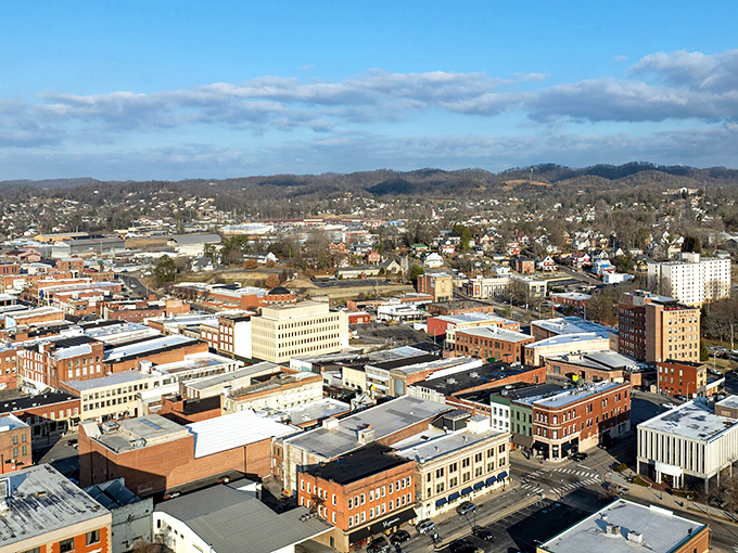 Bristol straddles two states but keeps prices grounded in good old-fashioned common sense.