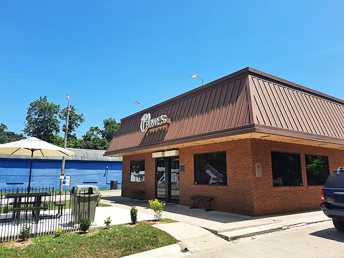 Crowe's modest brick building has been turning out legendary chicken longer than most of us have been craving it.