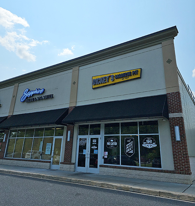 That yellow sign is like a beacon of brisket &ndash; calling all meat lovers to Newark! 