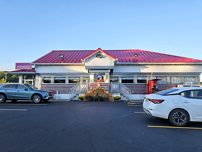 Sometimes the best comfort food comes from places that let their cooking do all the talking.