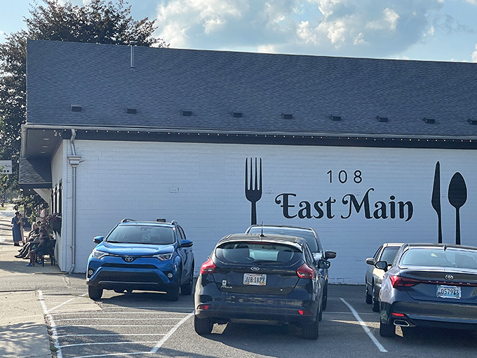 East Main Kitchen's clean lines and modern touches hint at comfort food with a contemporary twist.