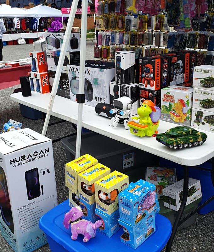 St. Mark&rsquo;s Flea Market overflows with gadgets and toys, from wireless speakers to dancing dinosaurs &mdash; a tech lover&rsquo;s treasure hunt in plain sight.