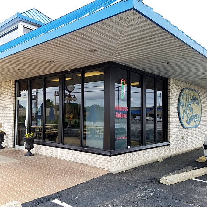 Hilligoss Bakery's crisp white brick exterior looks as fresh as their morning donuts. Clean lines, classic treats.