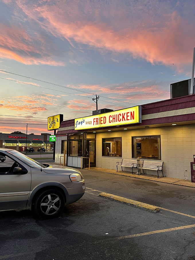 Jay's retro signage takes you back to simpler times when fried chicken was king and "krispy" meant pure perfection.