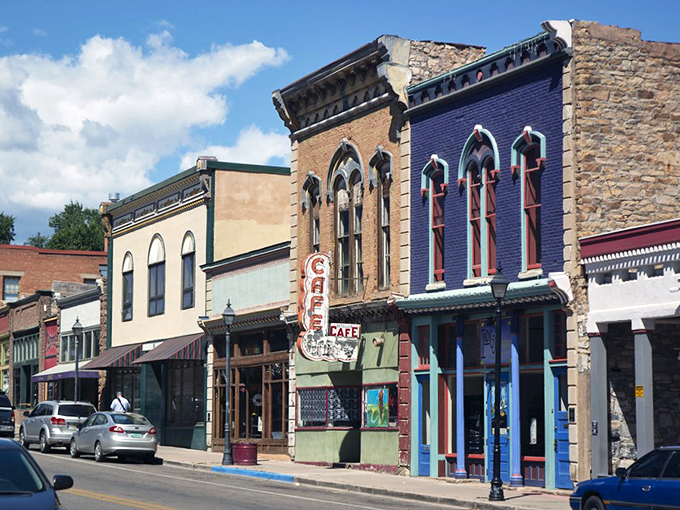 Las Vegas, New Mexico's historic plaza area showcases Victorian elegance that puts its Nevada namesake to shame completely.