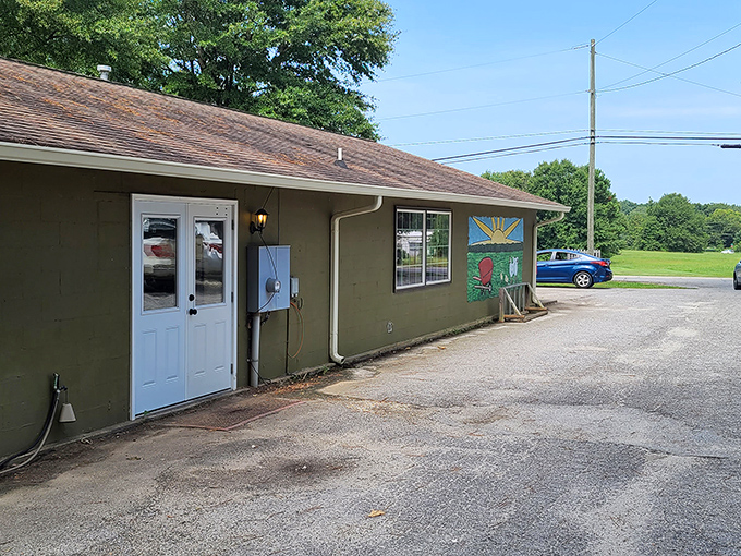 Little City Diner's unassuming exterior hides enough flavor to put Winterville firmly on Georgia's culinary map.