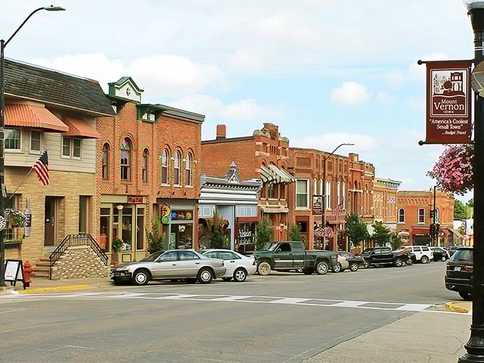 Look at this Norman Rockwell painting come to life! Mount Vernon's Main Street whispers stories from every brick.