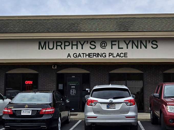 Murphy's doesn't need fancy decor to announce itself&mdash;the food does all the talking once you're inside.