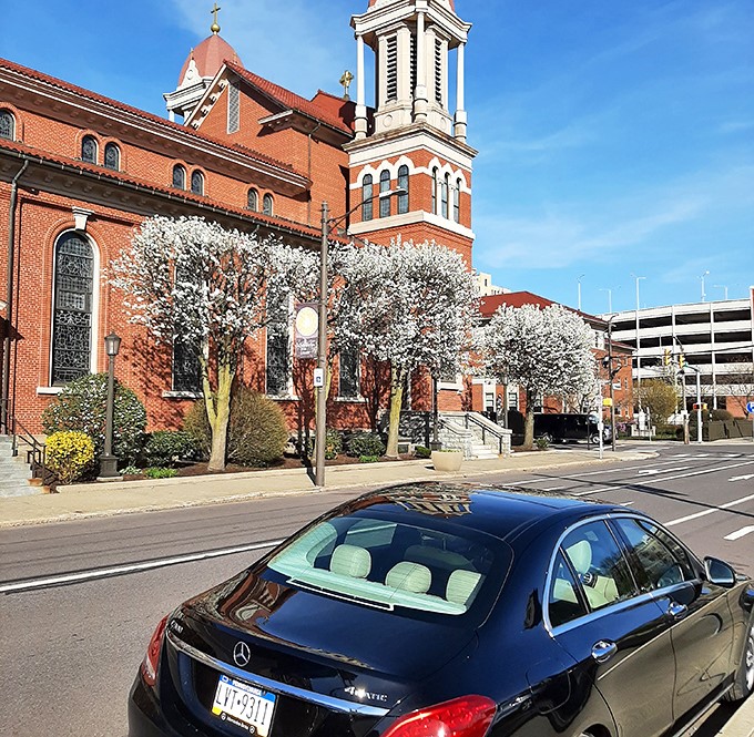 Scranton's downtown view captures that perfect blend of urban convenience and small-town affordability that retirees dream about.