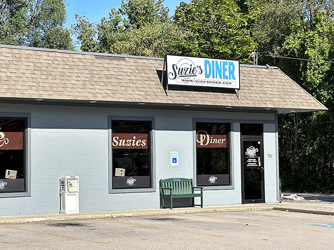 Suzie's Diner might look modest, but that little green bench outside has held some big breakfast enthusiasts waiting for their pancake fix.
