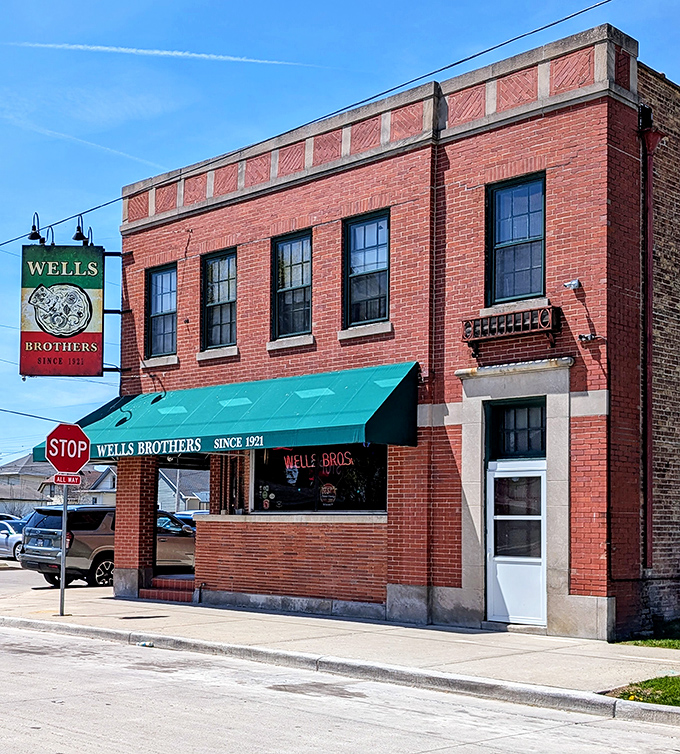 Wells Brothers' classic brick facade has been welcoming pizza lovers since your parents were young.