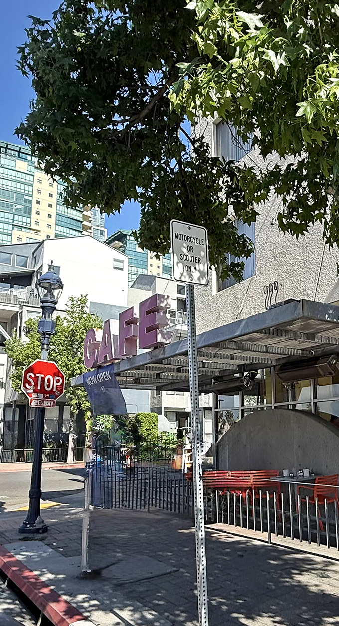 Big city energy meets neighborhood charm &ndash; where every corner hums with local flavor.