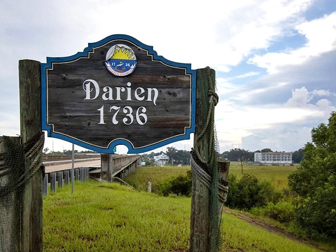 Welcome to Darien, where 1736 meets today and somehow they get along just fine together.