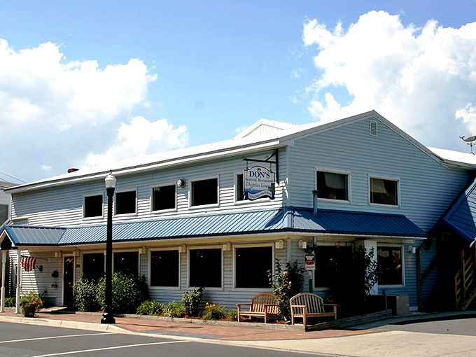 Don's Seafood combines market-fresh selection with homestyle cooking &ndash; the best of both worlds on Chincoteague Island.