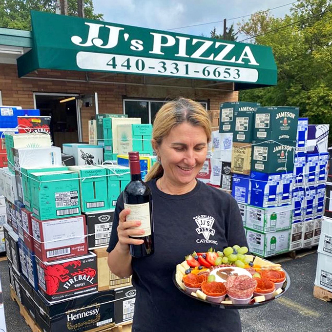 JJ's understated green sign lets the pizza do all the talking in this neighborhood.