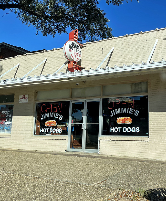 10 Down-Home Hot Dog Joints In Georgia That’re Worth The Drive From ...