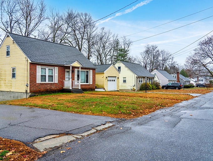 Suburban comfort meets small-town values in Leominster's welcoming residential neighborhoods that embrace families.