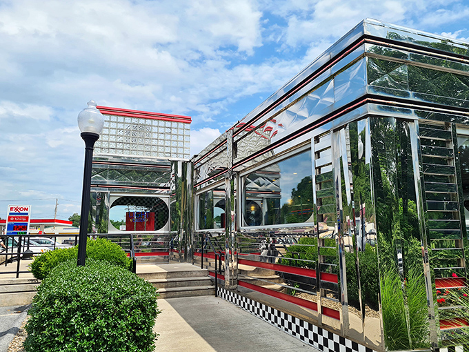 That red metal roof crowns Manheim Diner like a cherry on top of a sundae&mdash;a splash of color against the silver that says "good food happens here."