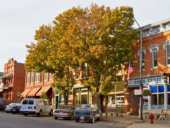 These century-old storefronts have more character than a Dickens novel. Each brick tells a story!