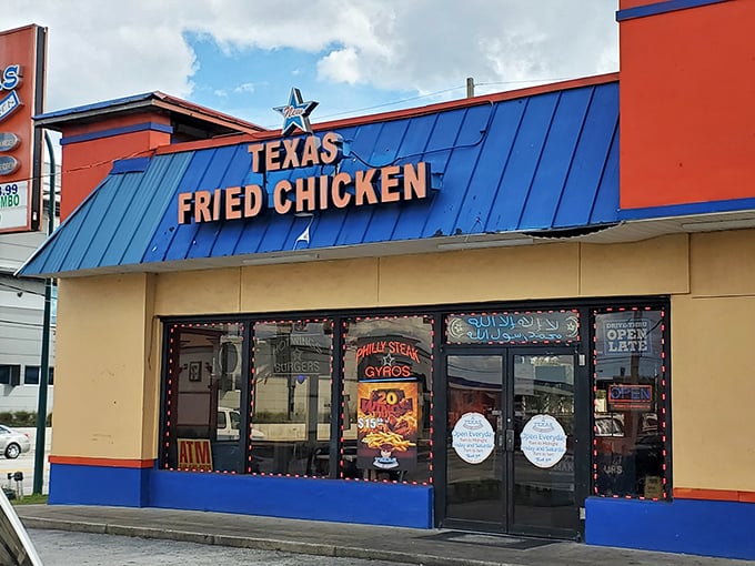 When the Lone Star State's chicken traditions set up shop in Orlando, magic happens.