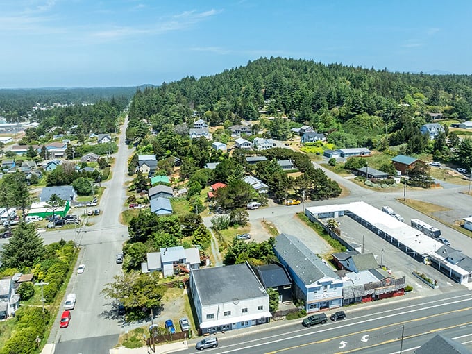 Coastal Oregon's artistic soul shines brightest in this clifftop community where inspiration flows like ocean tides.