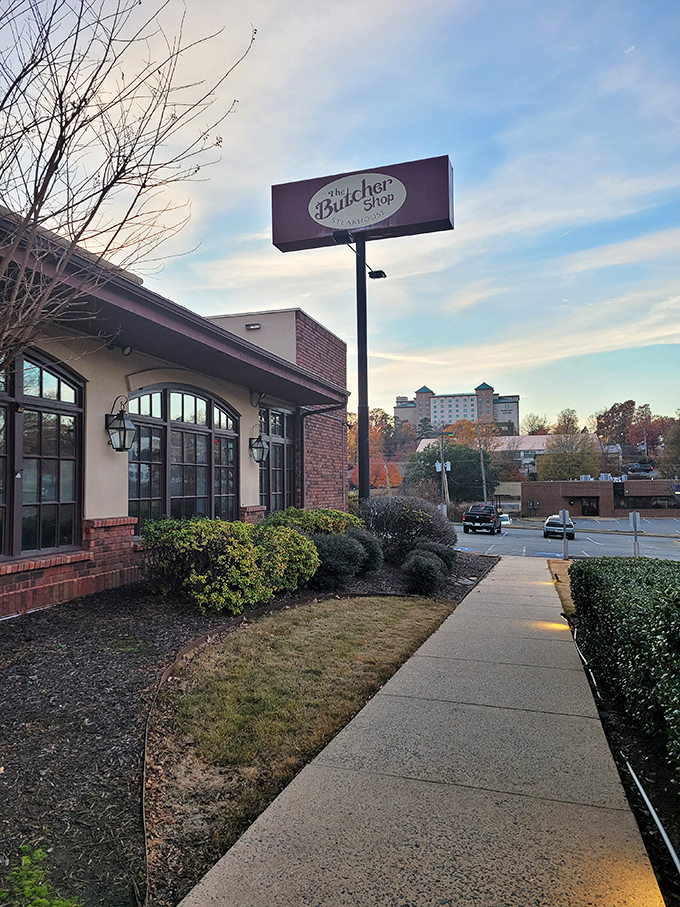 Sometimes the best treasures come in simple packages - neighborhood excellence never looked so inviting.