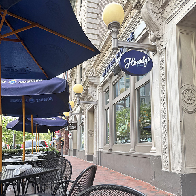 The Hourly Oyster House: Blue awnings and brick buildings. Harvard Square's answer to the eternal question: "Where can I find amazing oysters?"