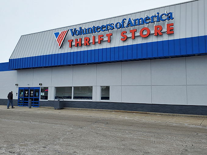 When one great thrift store isn't enough, smart shoppers appreciate having multiple locations to explore. 