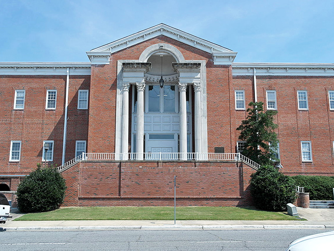 That stately courthouse with its columns and portico looks like it belongs in a classic movie about hometown values.