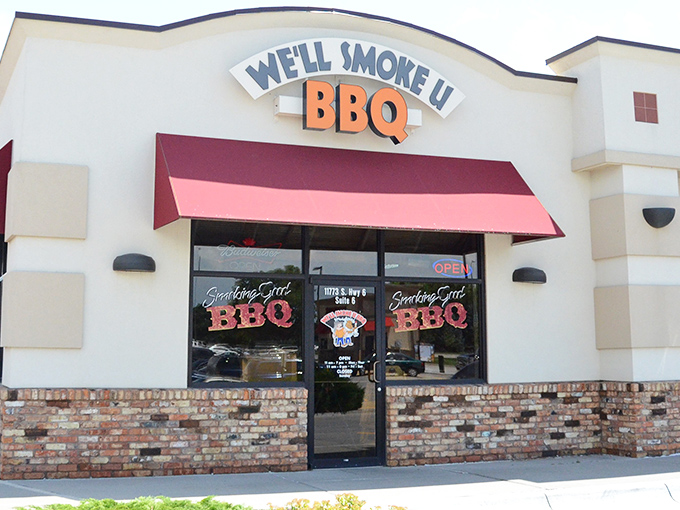 When a place calls itself "We'll Smoke You," they better deliver - and this one does.