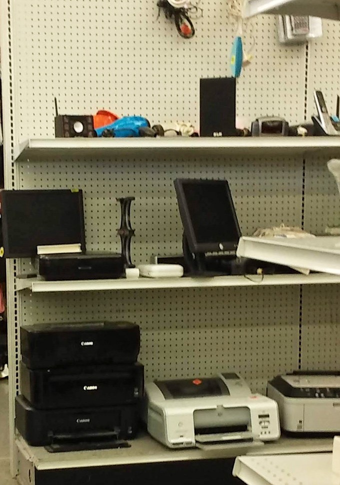 Electronics section: where yesterday's technology finds tomorrow's tinkerer. From printers to monitors, these gadgets await their second act.